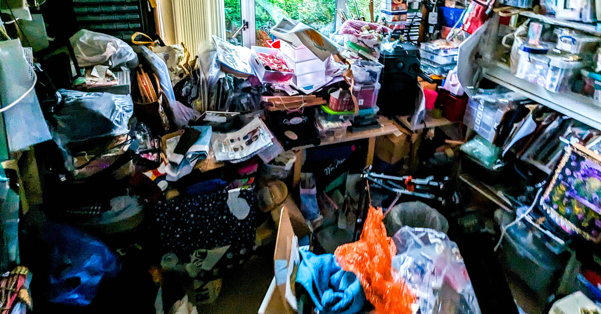 Protecting Dignity During a Hoarder House Cleanup | Affinity Bio ...